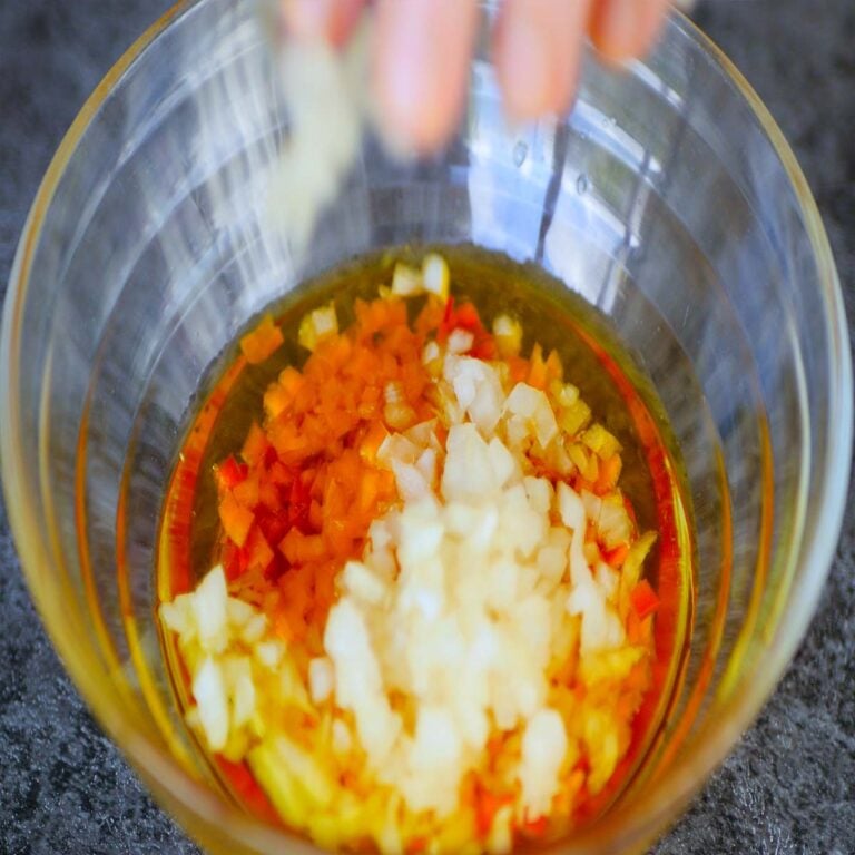 3 Spanish Pinchos (Pintxos) Recipe {Easy Tapas} (with VIDEO)