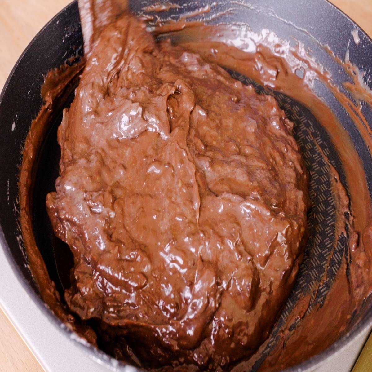 2 Ingredient Chocolate Fudge (with Video) - Vargasavour Recipes