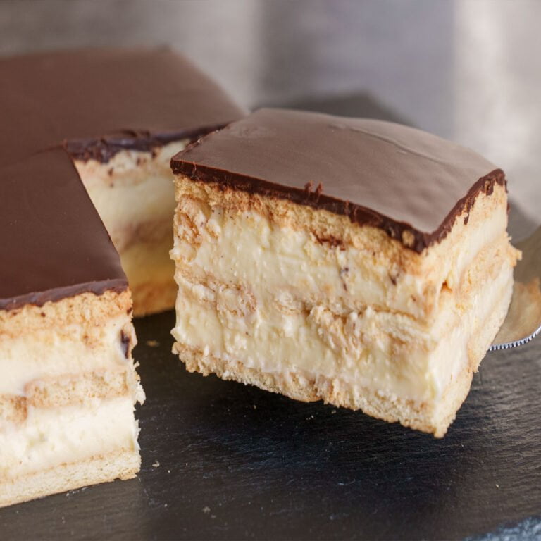 Chocolate Eclair Cake Recipe (Video) - Vargasavour Recipes