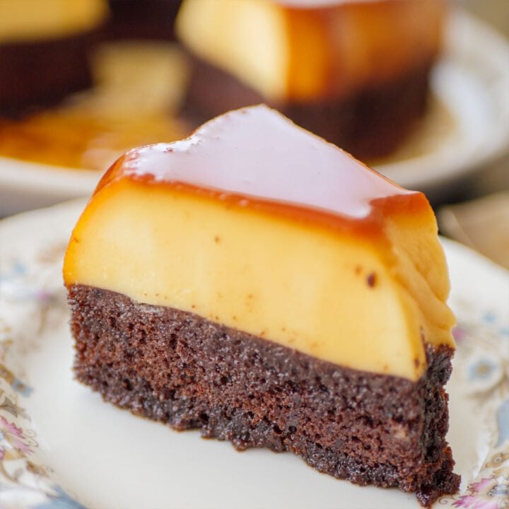 Chocoflan (with VIDEO)