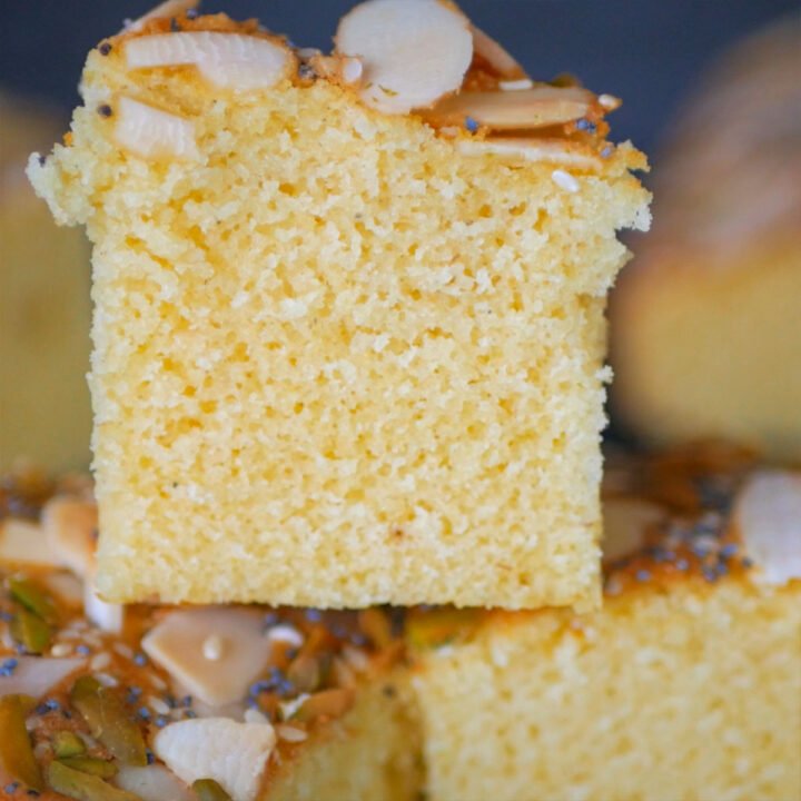 Cornbread Recipe (With Video) - Vargasavour Recipes