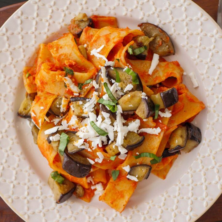 25 Authentic Mediterranean Food Recipes You Need To Try!