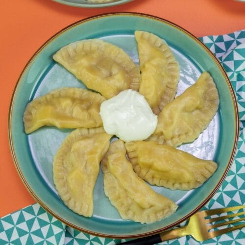 Apple Pierogi (with VIDEO) - Vargasavour Recipes