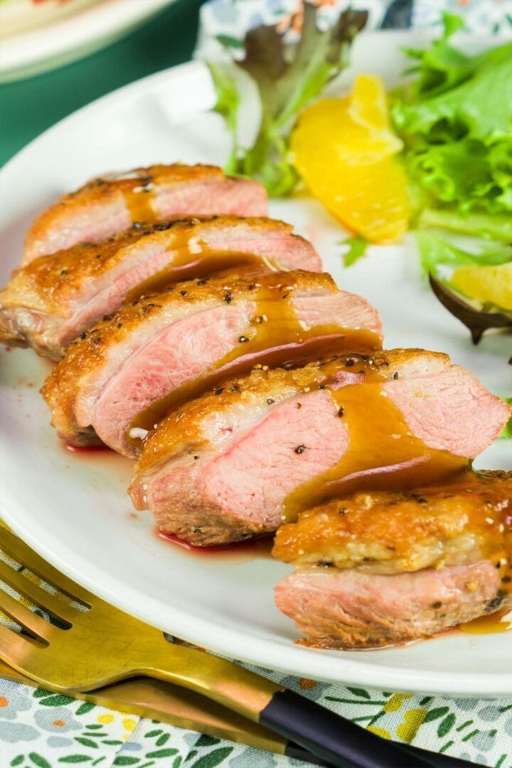 Duck Breasts With Orange Sauce {Easy Recipe} (VIDEO) - Vargasavour Recipes