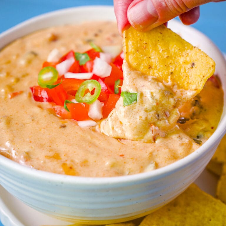 12 Best Super Bowl Dips Everyone Will Crowd