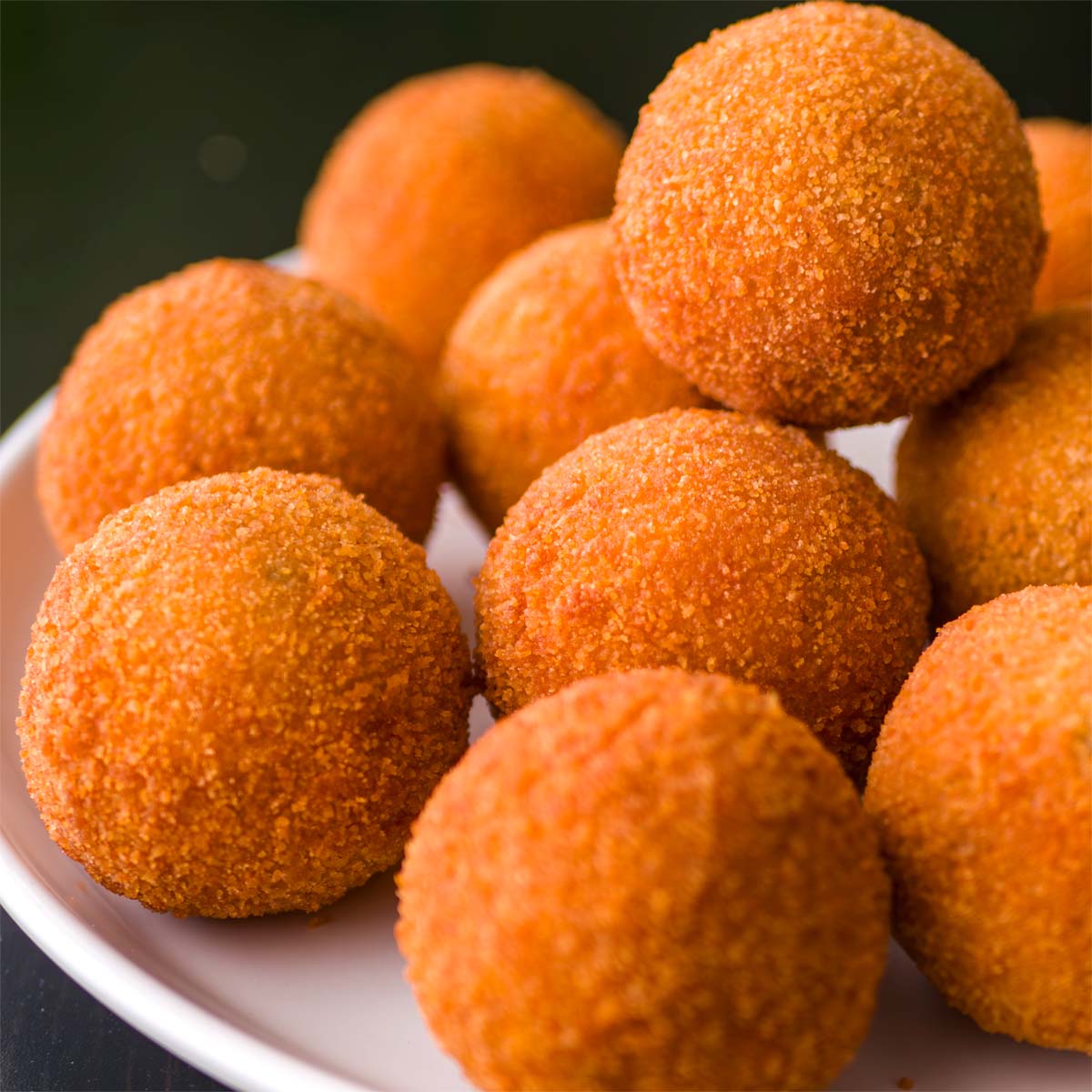 Easy Chicken Croquettes Recipe (Crispy)