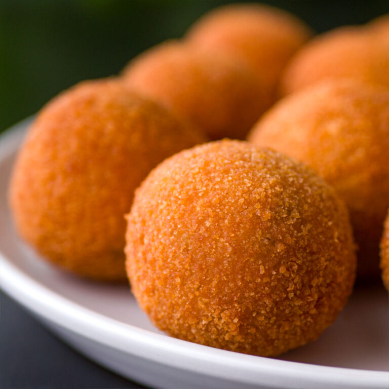 Easy Chicken Croquettes Recipe (Crispy)