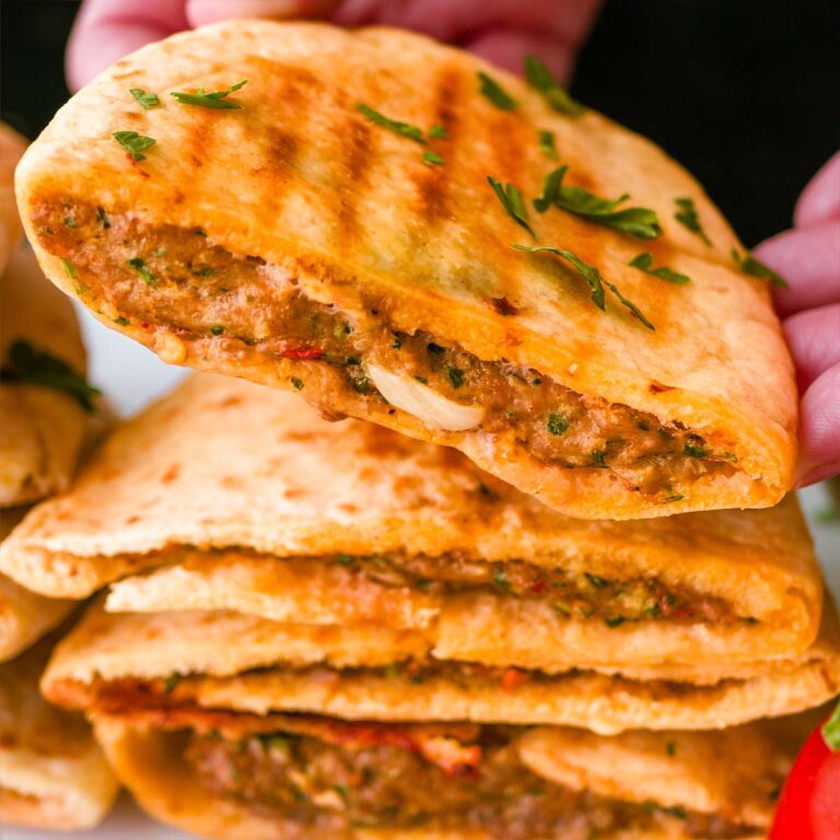 Arayes Recipe (Crispy Lebanese Meat Stuffed Pita)
