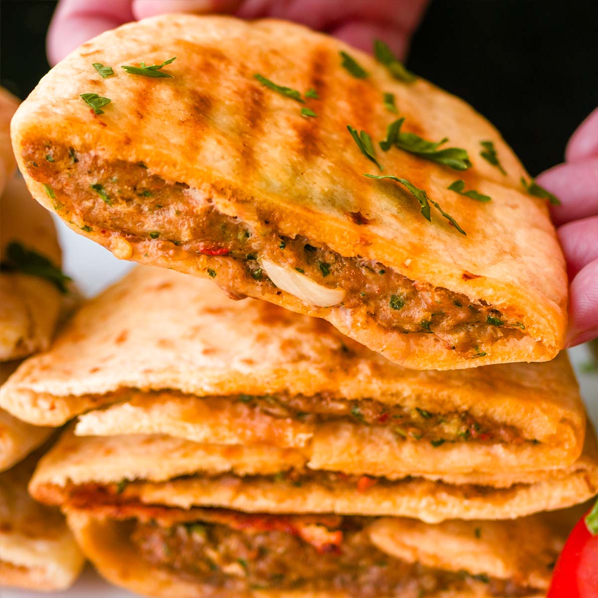 Arayes (Lebanese Meat Stuffed Pita) (With Video)