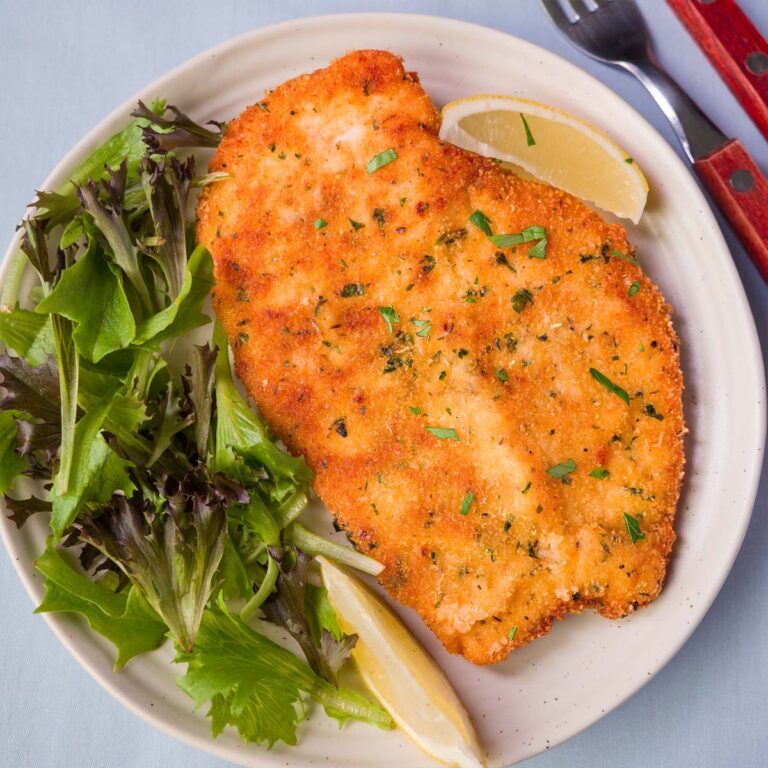 Crispy Italian Breaded Chicken Cutlets Recipe (Easy & Flavorful)