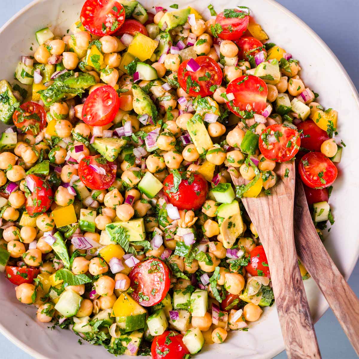 Mediterranean Chickpea Salad (10 Minutes, Meal Prep Friendly)